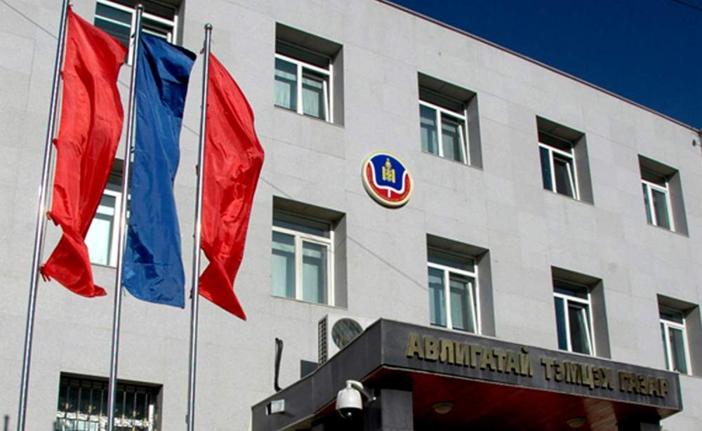 ТА АВЛИГАТАЙ ТЭМЦЭХ ГАЗРЫН ДАРГА ДЭД ДАРГААР ХЭНИЙГ АЖИЛЛУУЛАХ